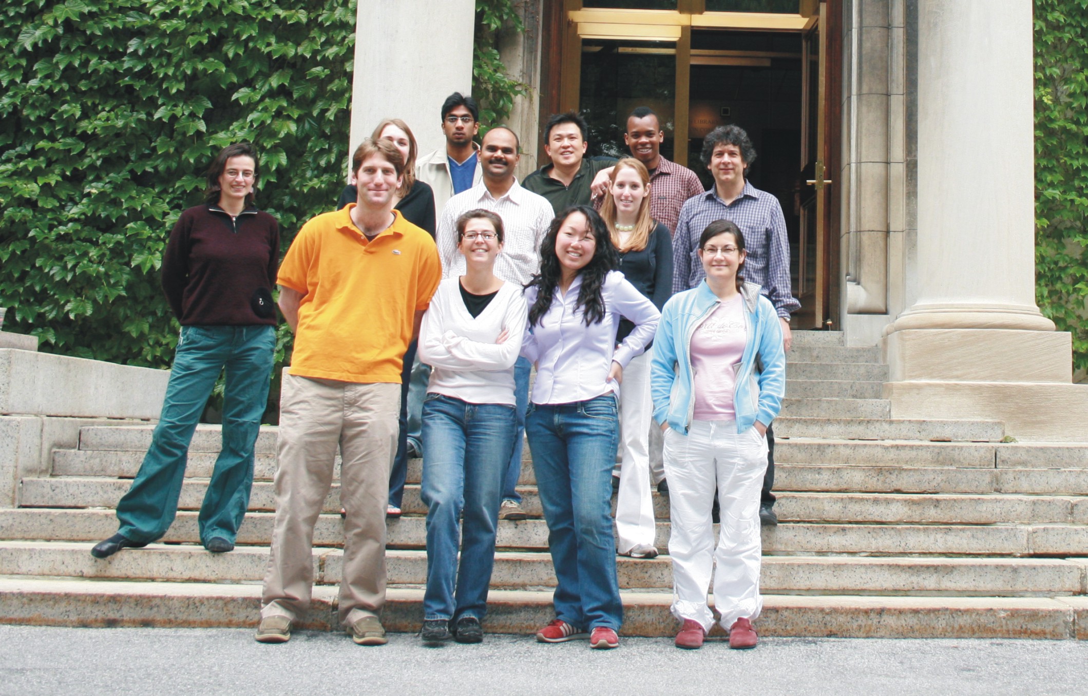 The Rockefeller University » Lab Pictures